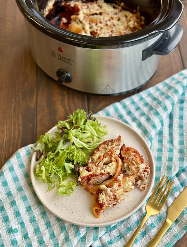 Slow Cooker Tuna-Stuffed Pasta Shells - Pinch Of Nom