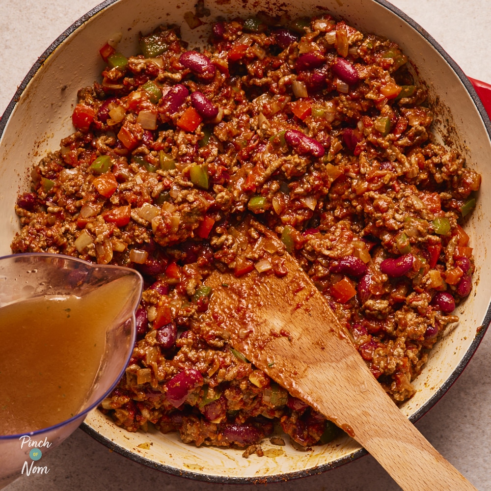 Oven Baked Smoky Chilli - Pinch Of Nom